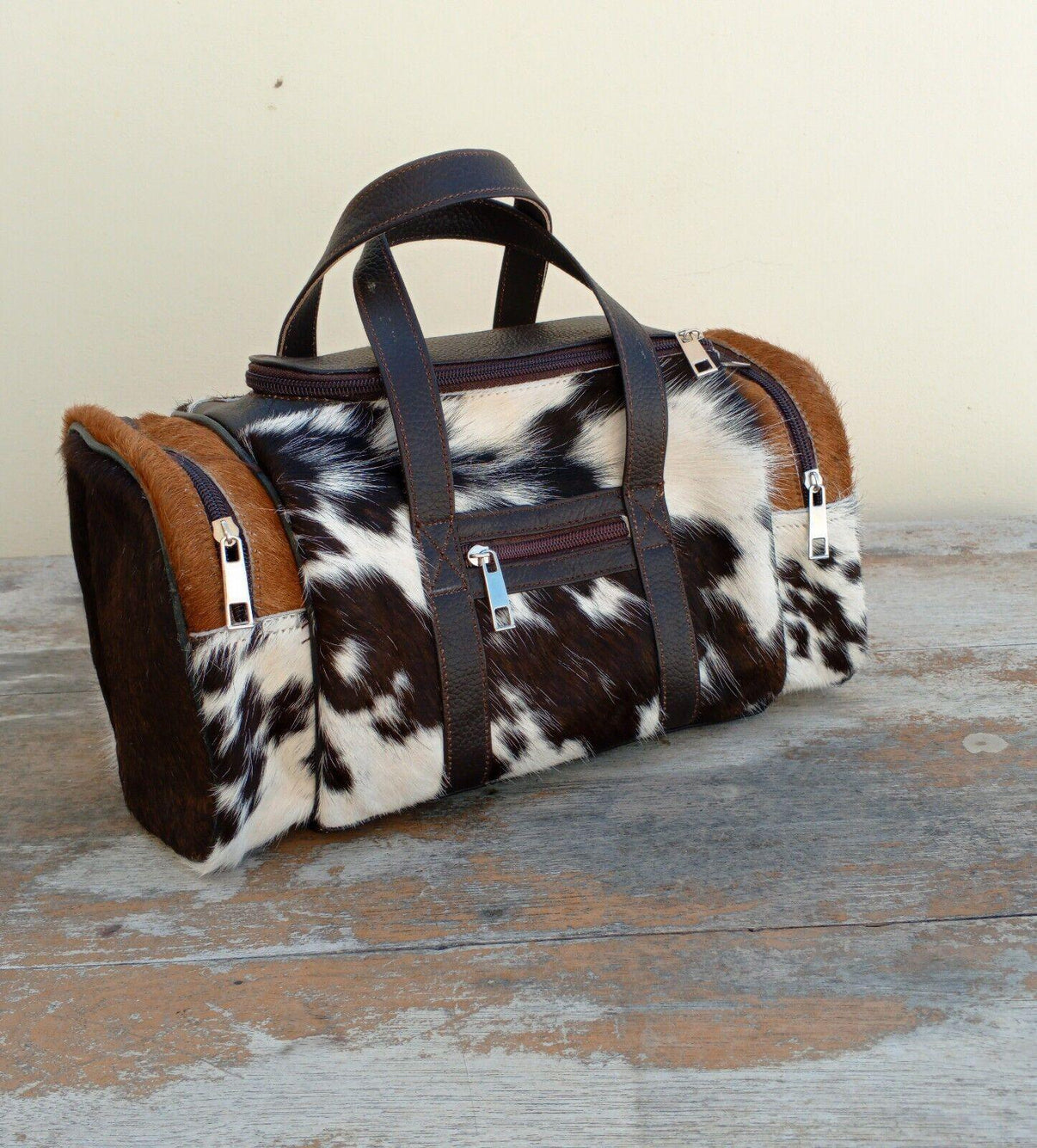 Tricolor Cow Skin Duffle Bag – Boho Living Room