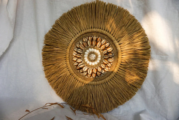 Coastal Raffia Sea Shells Round Wall Decor – Boho Living Room