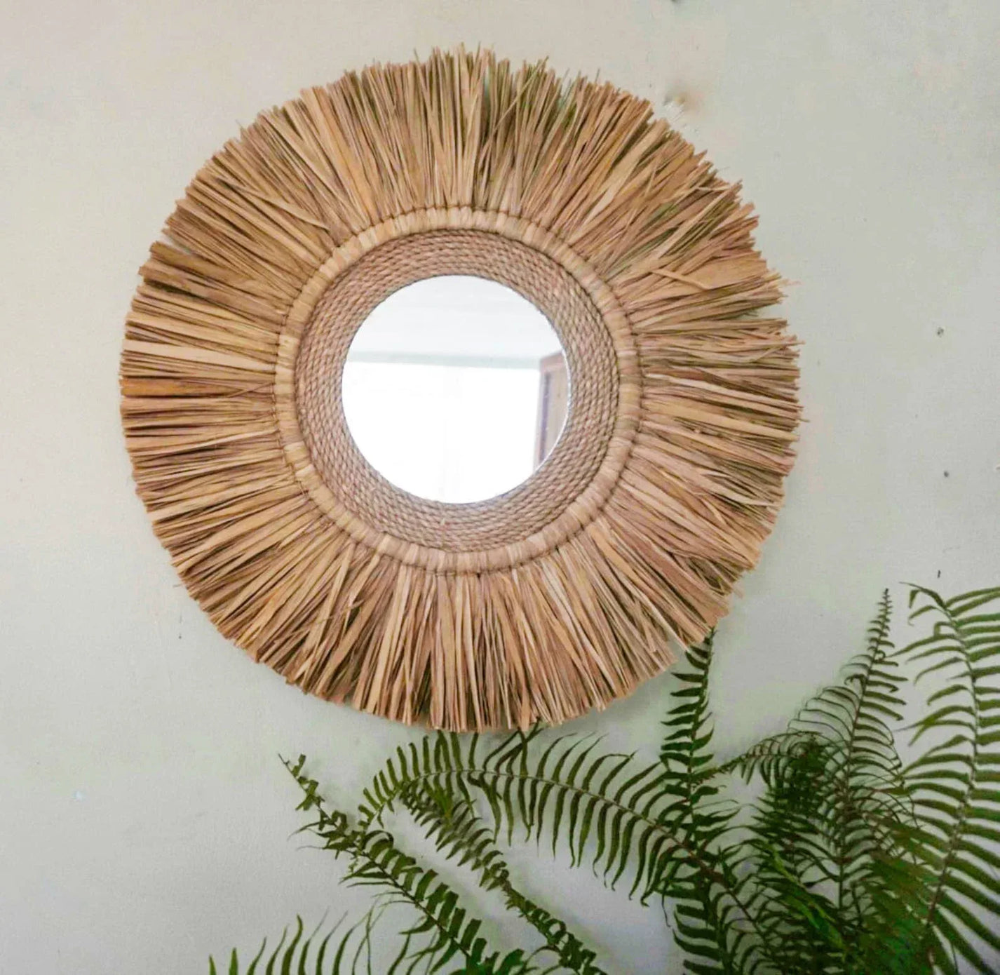 Handmade Round Raffia Beach Wall Mirror – Boho Living Room