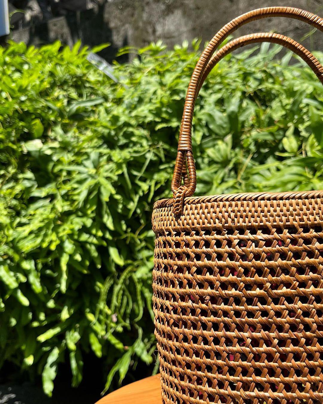 Handmade Rattan Bucket Bag with Batik Lining – Boho Living Room