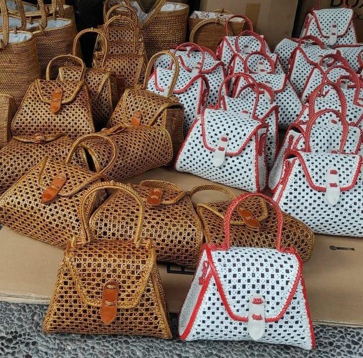 Natural Rattan Wicker Handbag – Boho Living Room